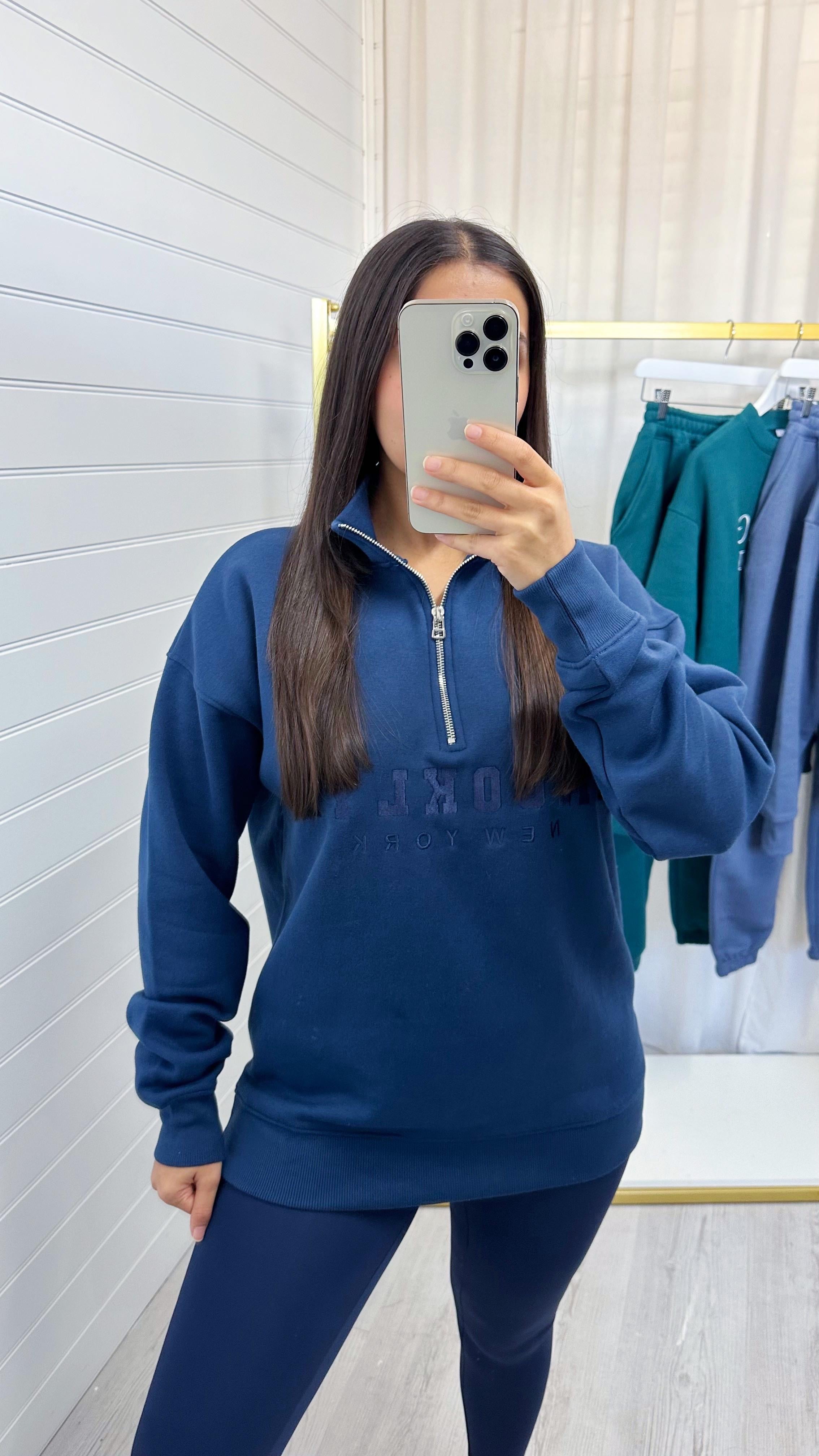 Brooklyn Half Zip Sweatshirt - NAVY – Altoria